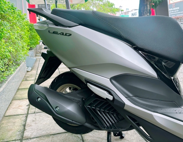 Bảng giá xe Honda LEAD 2026 tháng 11/2025 rẻ như 'bèo': Được săn đón hơn Vision và SH Mode vì quá rẻ